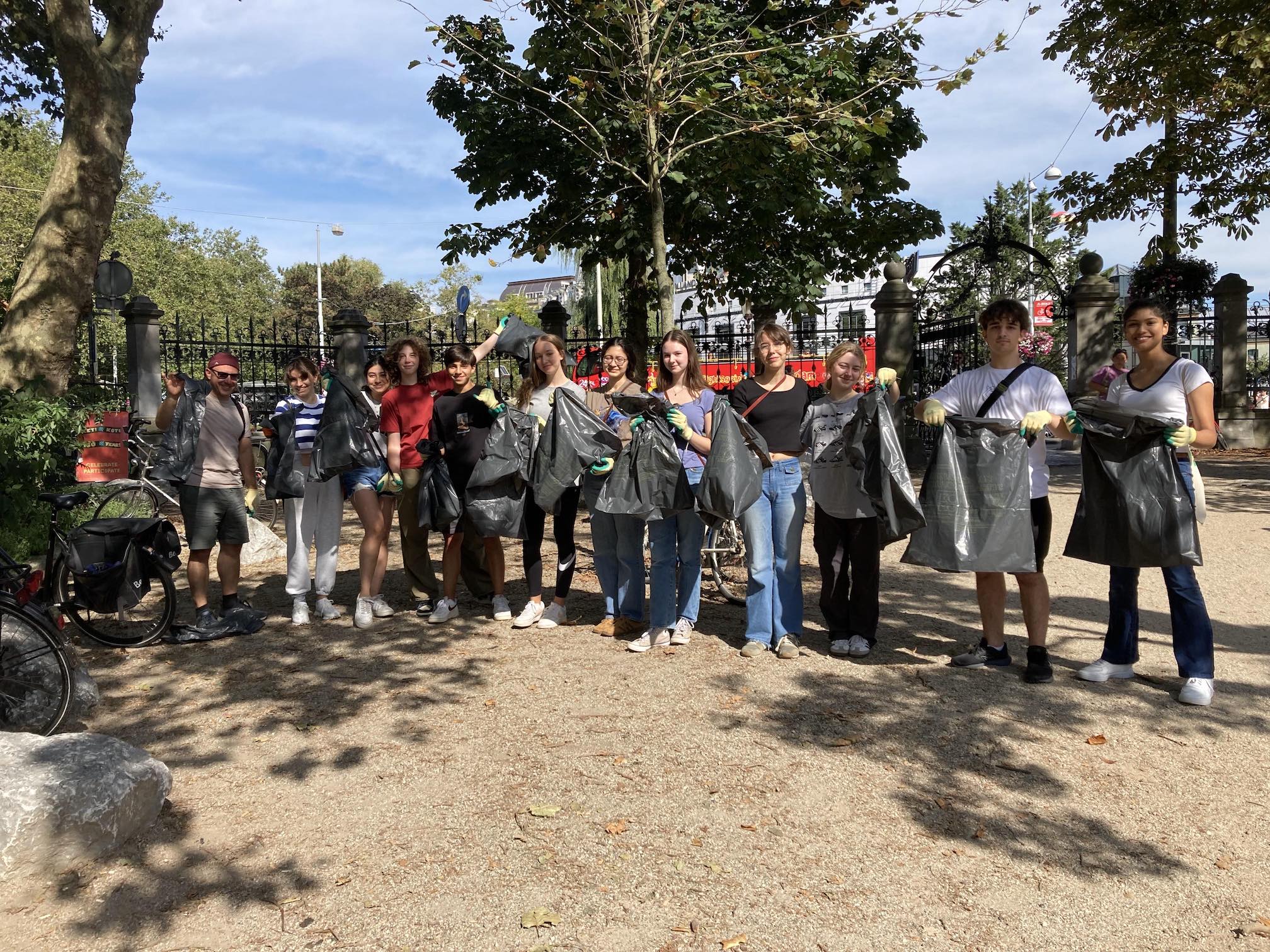 ISA Students Help Clean Up Amsterdam - International School of Amsterdam